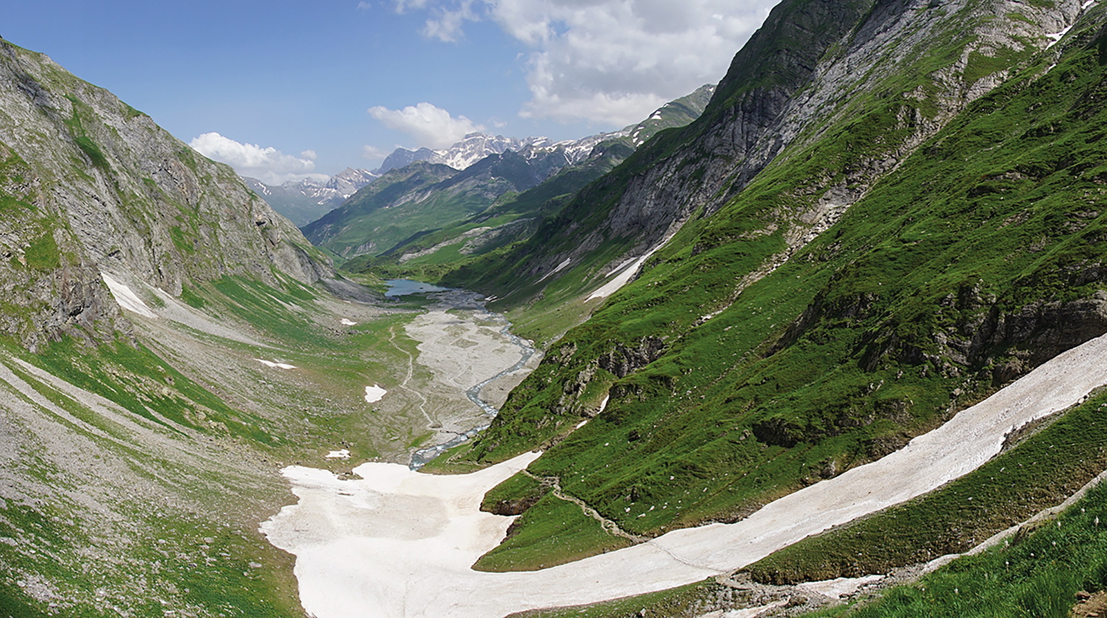 Pyrenean Haute Route (HRP) Guidebook | Cicerone Press