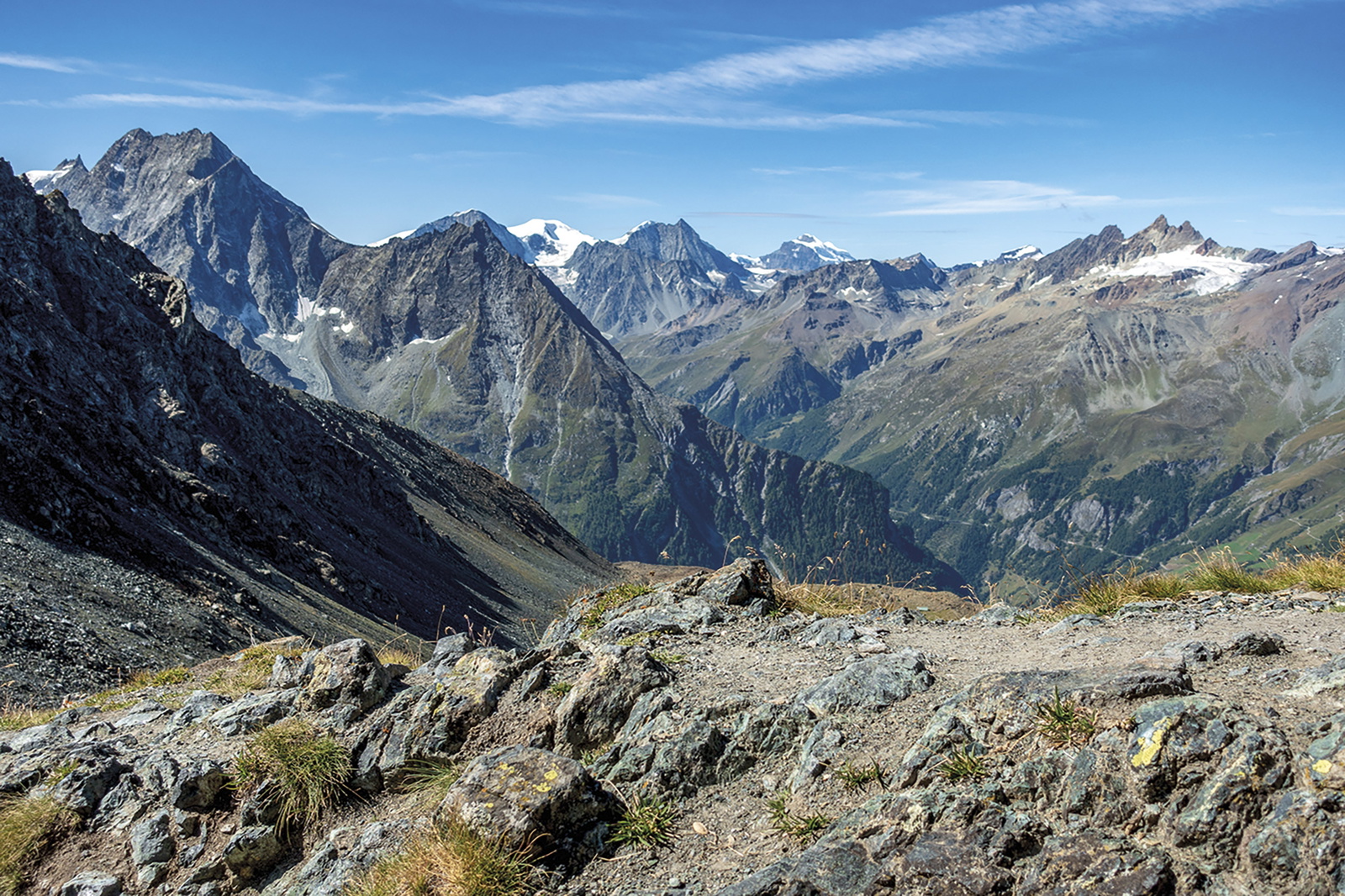 Trekking Chamonix to Zermatt Guidebook | Walker’s… | Cicerone Press